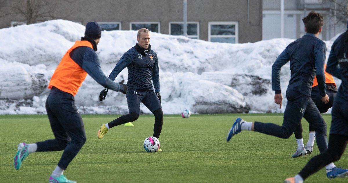 årets Første Treningskamp Disse Starter Strømsgodset